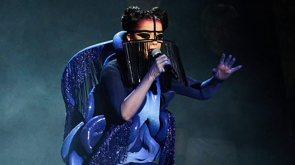 What is Björk doing for this year’s total solar eclipse? A rave, of ...