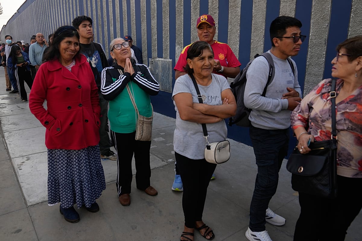 Peruvian presidential election results delayed as tens of thousands get ...
