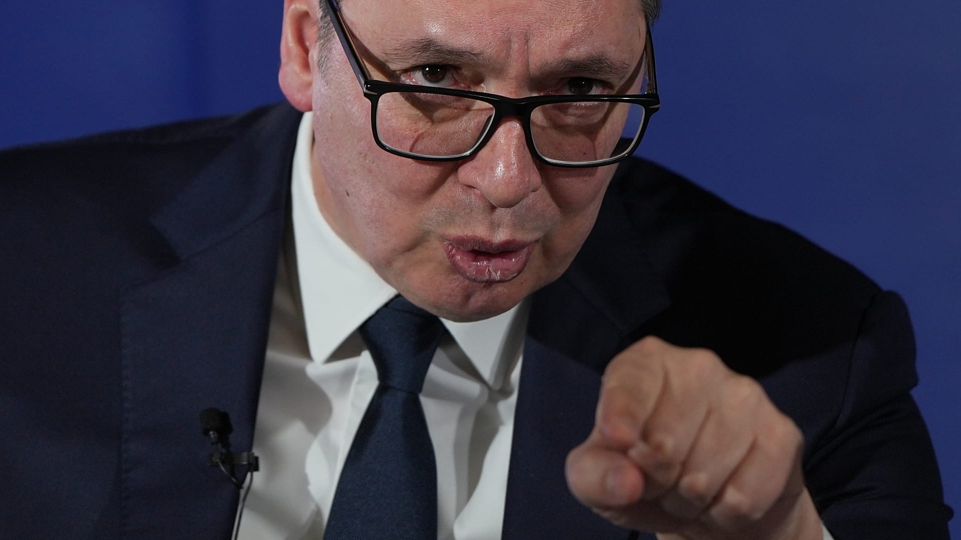 Serbia's Aleksandar Vučić clashes with Péter Magyar over Putin ...