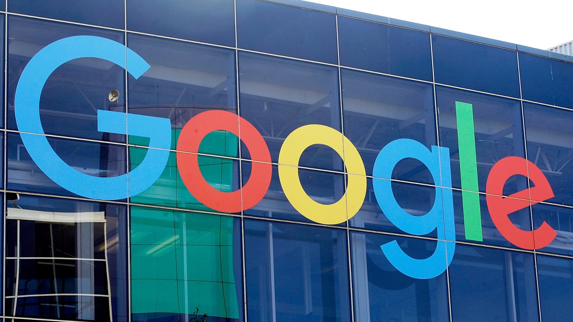 Google employees urge CEO to reject 'inhumane' classified military AI ...