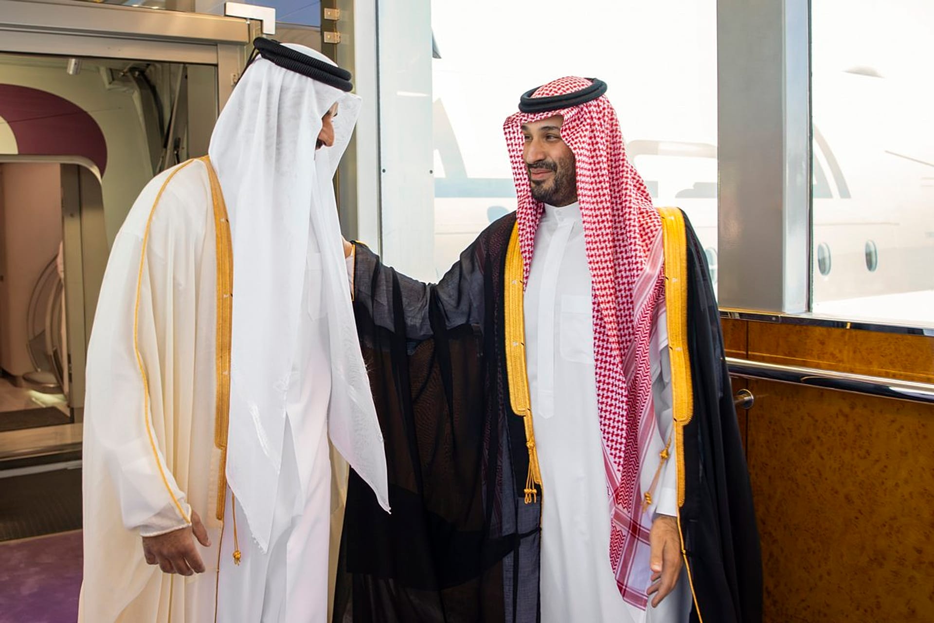 Gulf unity on display in Jeddah, but absences and signals reveal limits ...