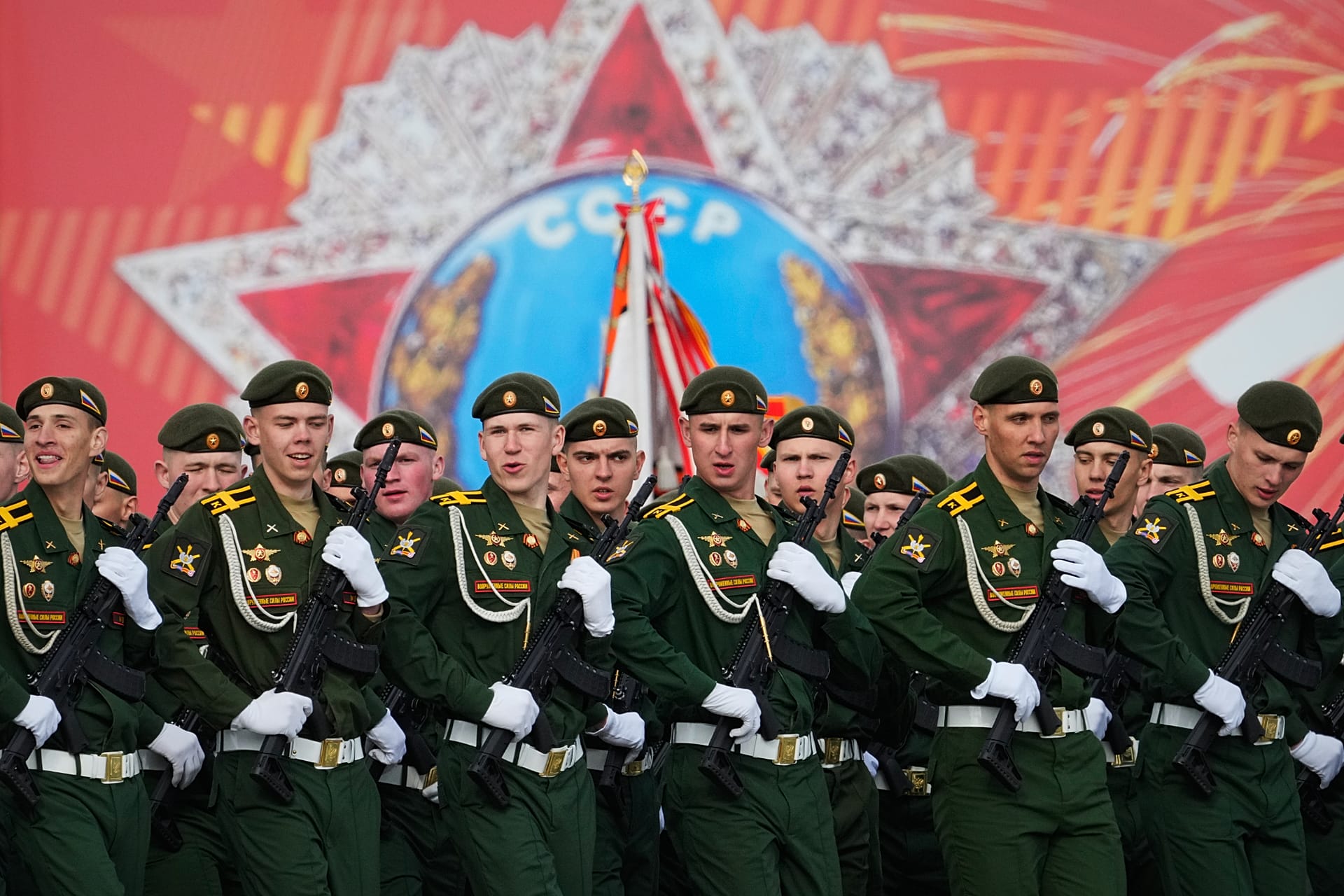 Ukrainian negotiator in US in bid to revive talks with Russia ...