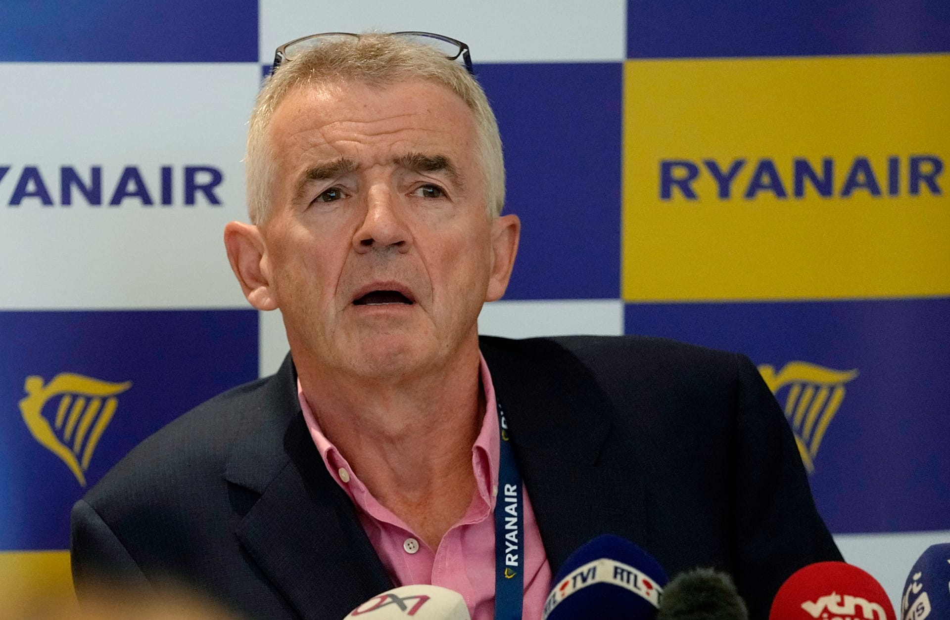 Ryanair profits surge 40% to €2.26 billion despite Boeing delays and ...