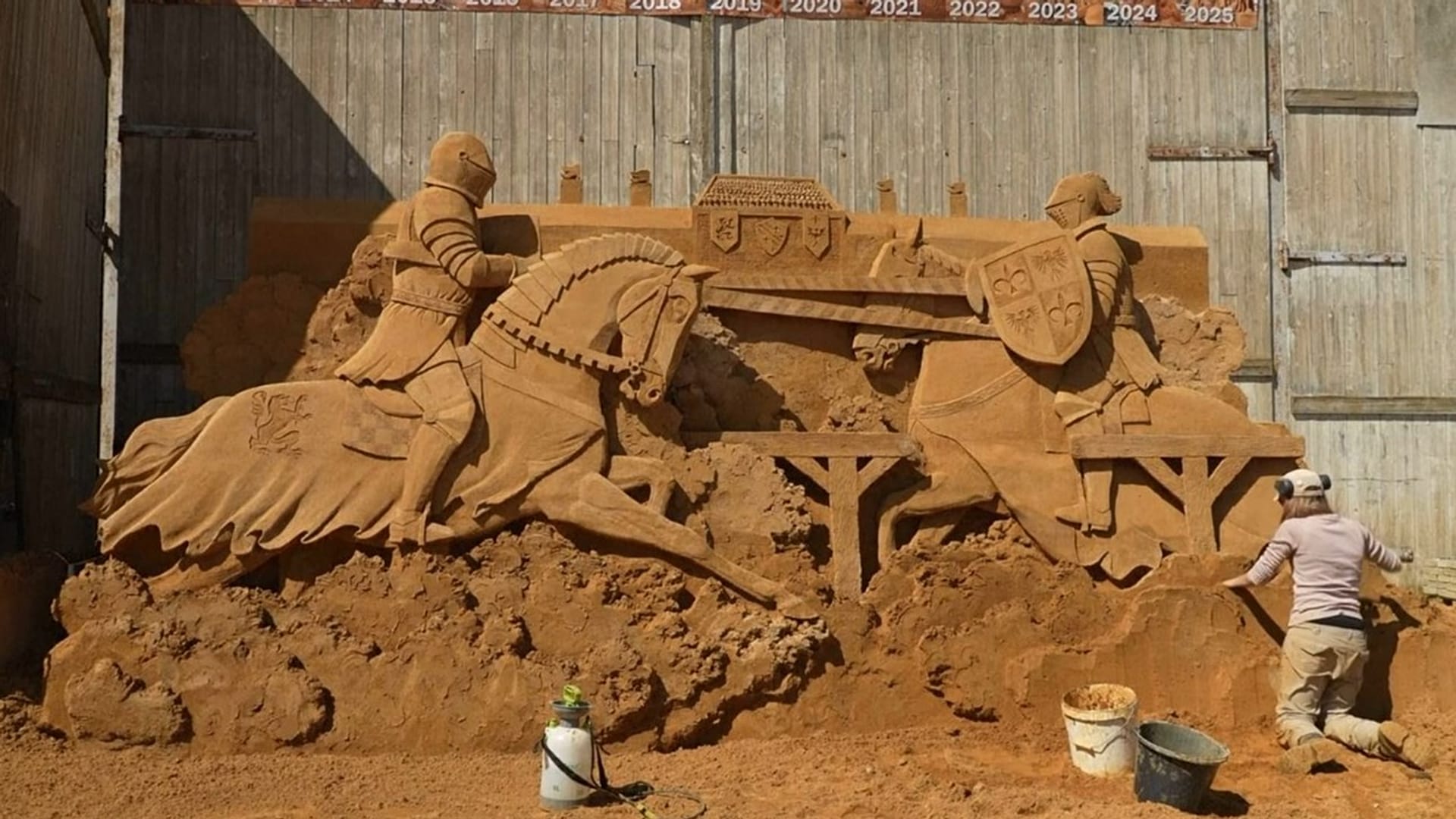 Festival danois de sculptures de sable : retour au Moyen Âge | Euronews