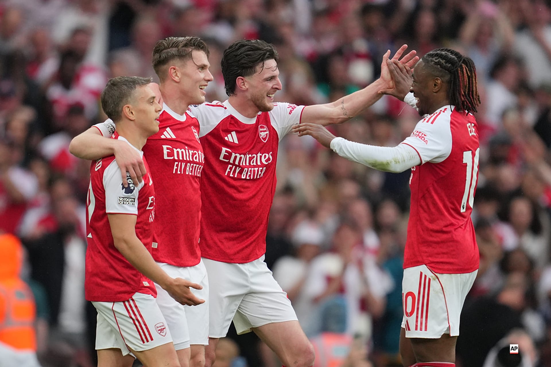 Arsenal conquista Premier League e põe fim a jejum de 22 anos após ...