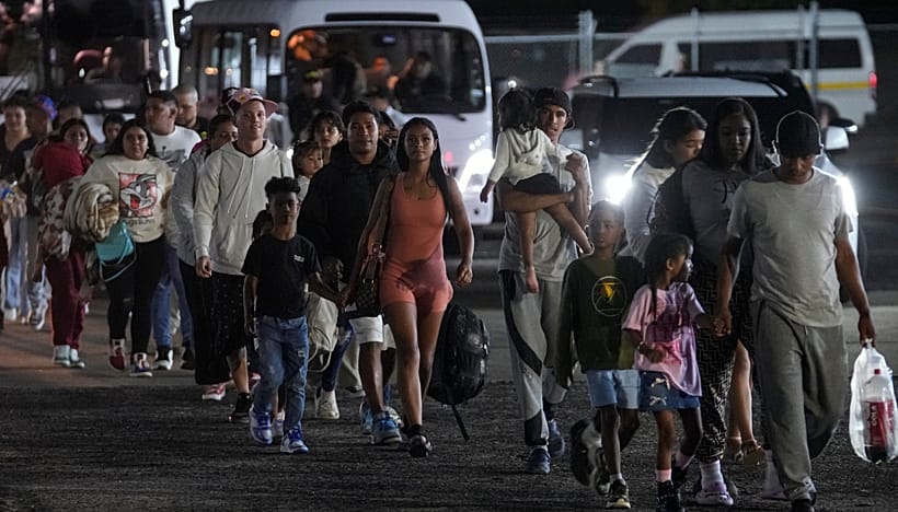 US says people seeking green cards must leave the country to apply ...