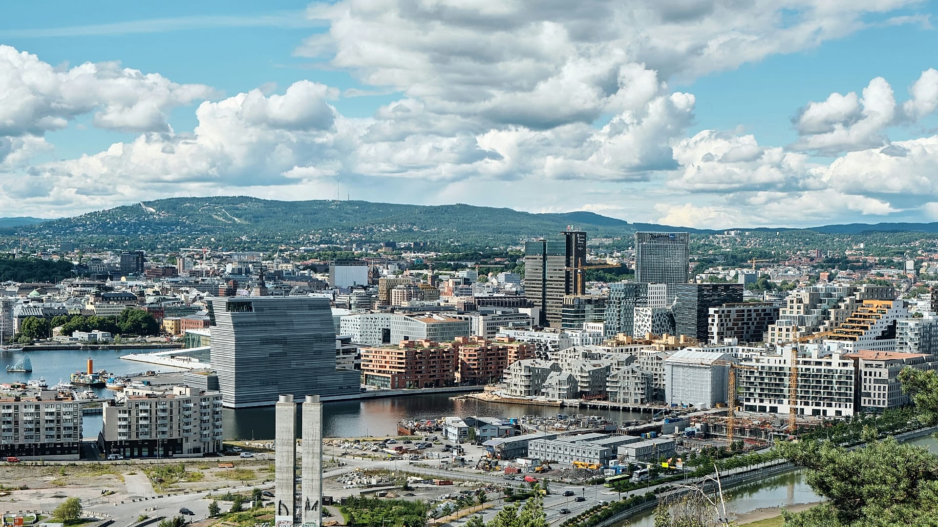 Weekend nelle città europee: quali sono le mete più economiche e quelle ...