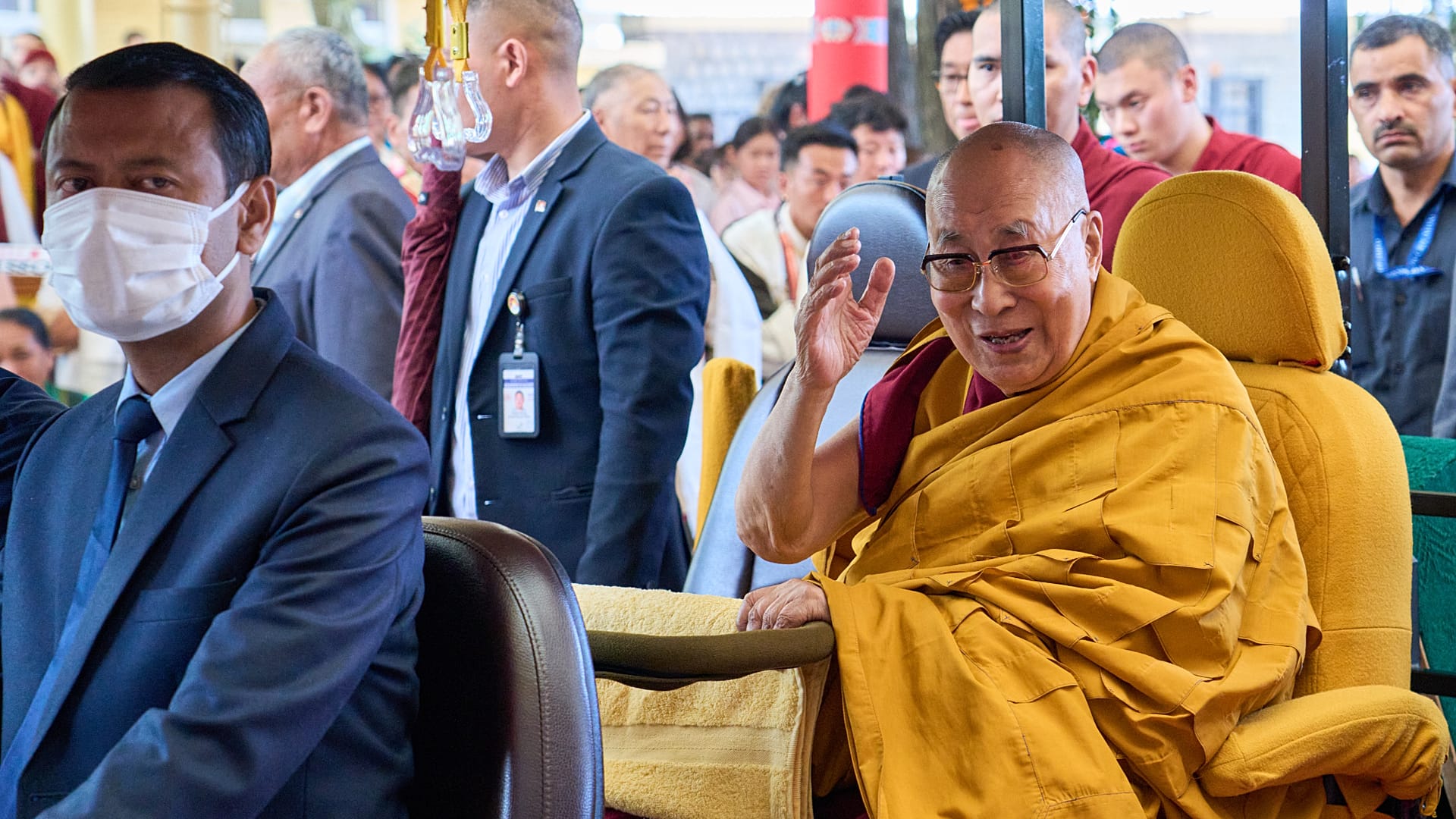 Video. Dalai Lama attends swearing‑in of Tibetan government‑in‑exile in ...