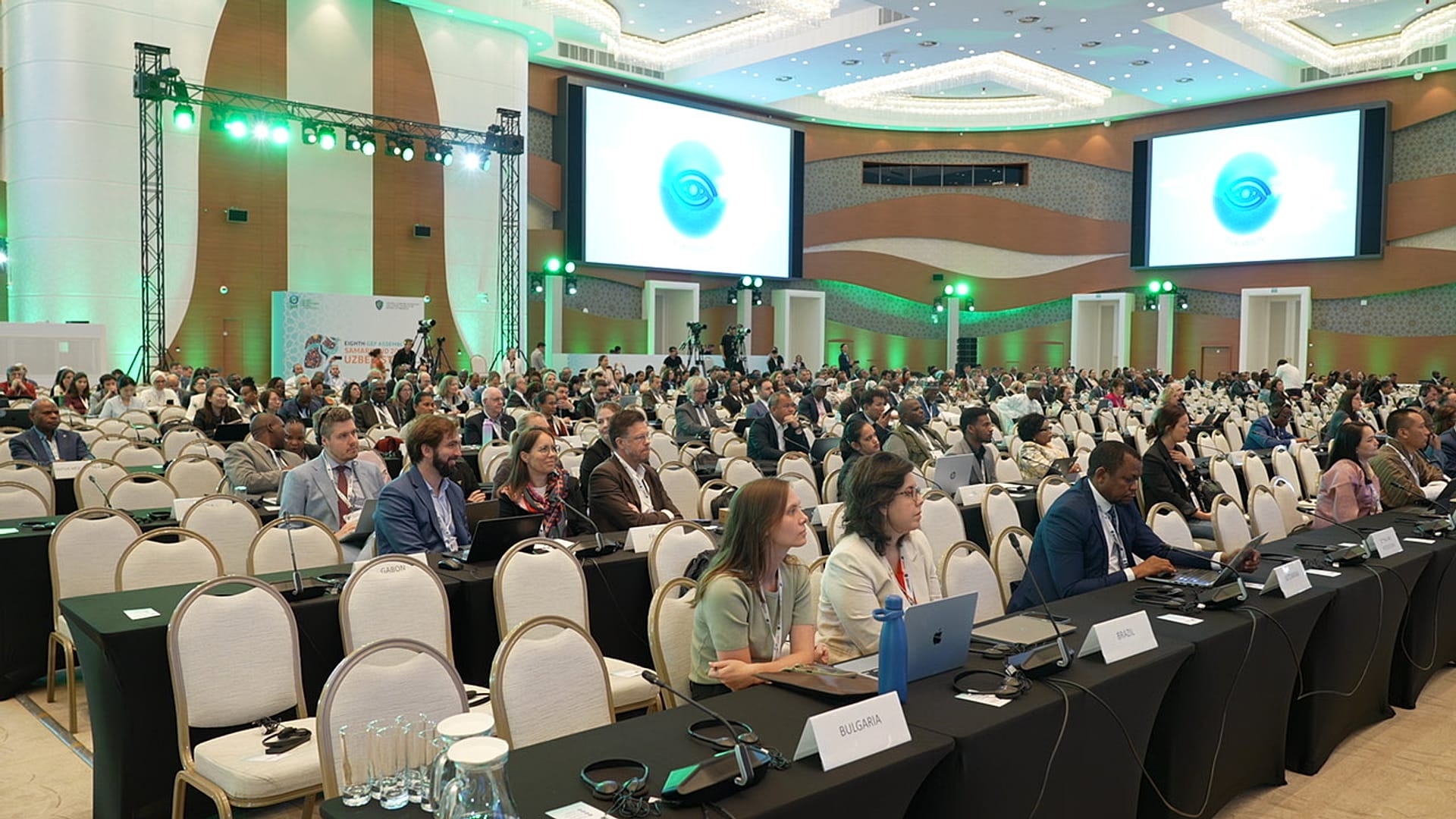 Countries pledge €3.4bn for climate adaptation, biodiversity protection ...