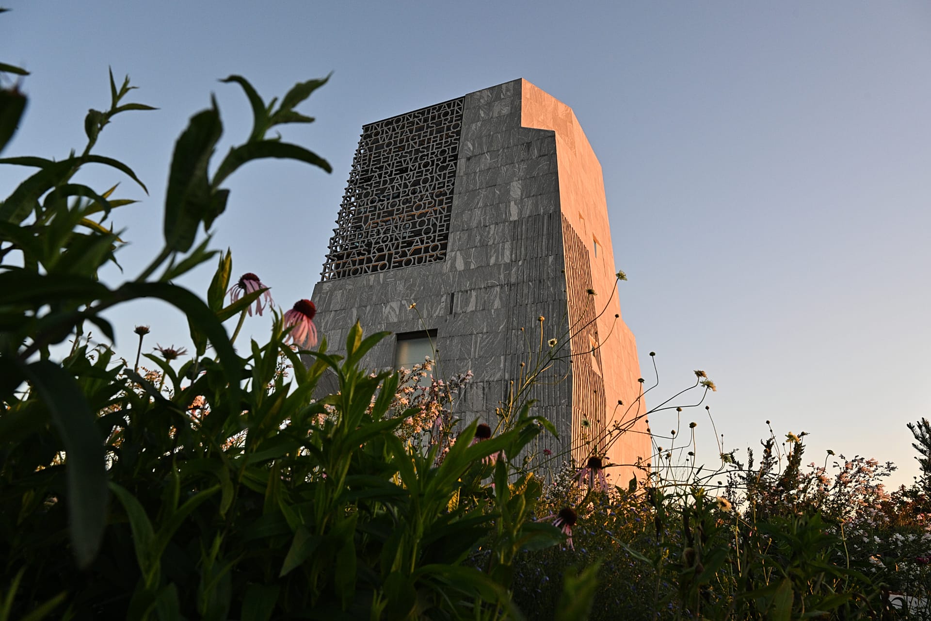 Obama Presidential Centre opens with star-studded ceremony and veiled ...