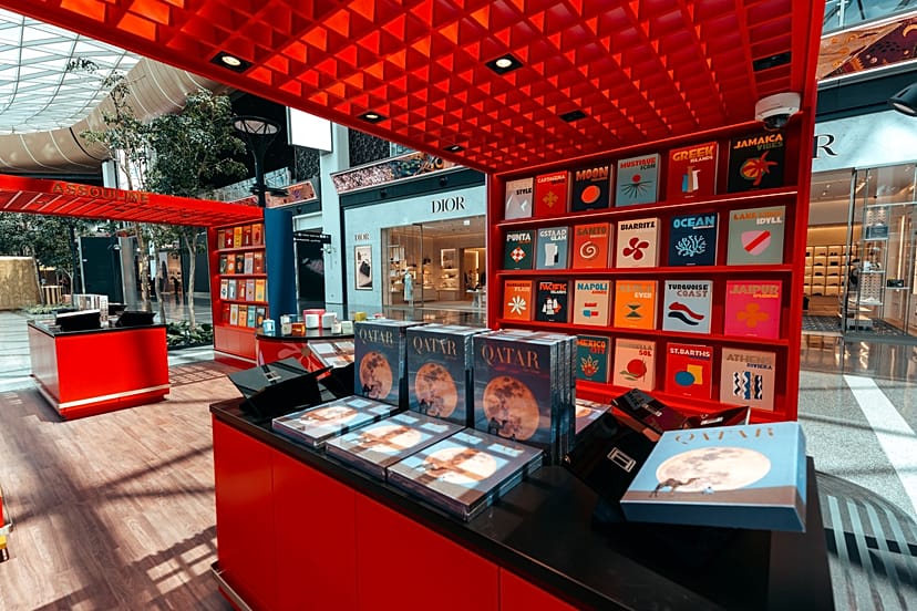 Qatar: Assouline inaugura primeiro quiosque da série de viagens no ...